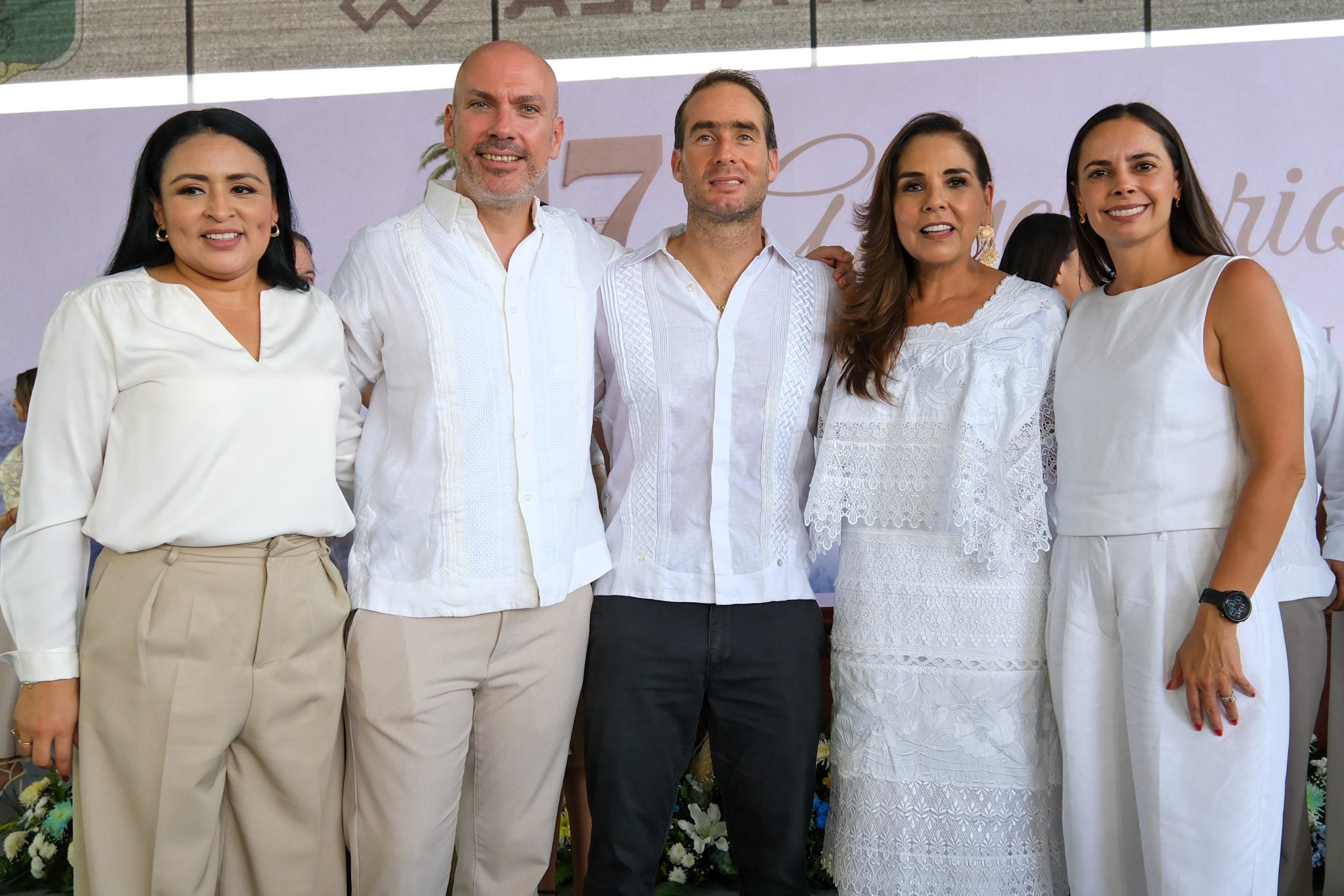 Hoy el pueblo de Tulum es protagonista de su éxito turístico, con voz ...