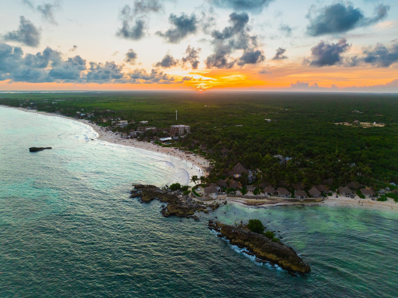 Hoy el pueblo de Tulum es protagonista de su éxito turístico, con voz ...